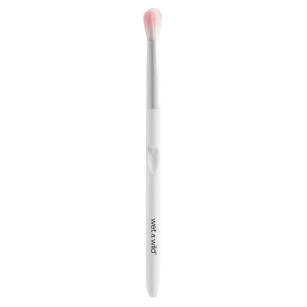 Wet N Wild Crease Brush | Wet N Wild Brushes | Free UK Delivery ...